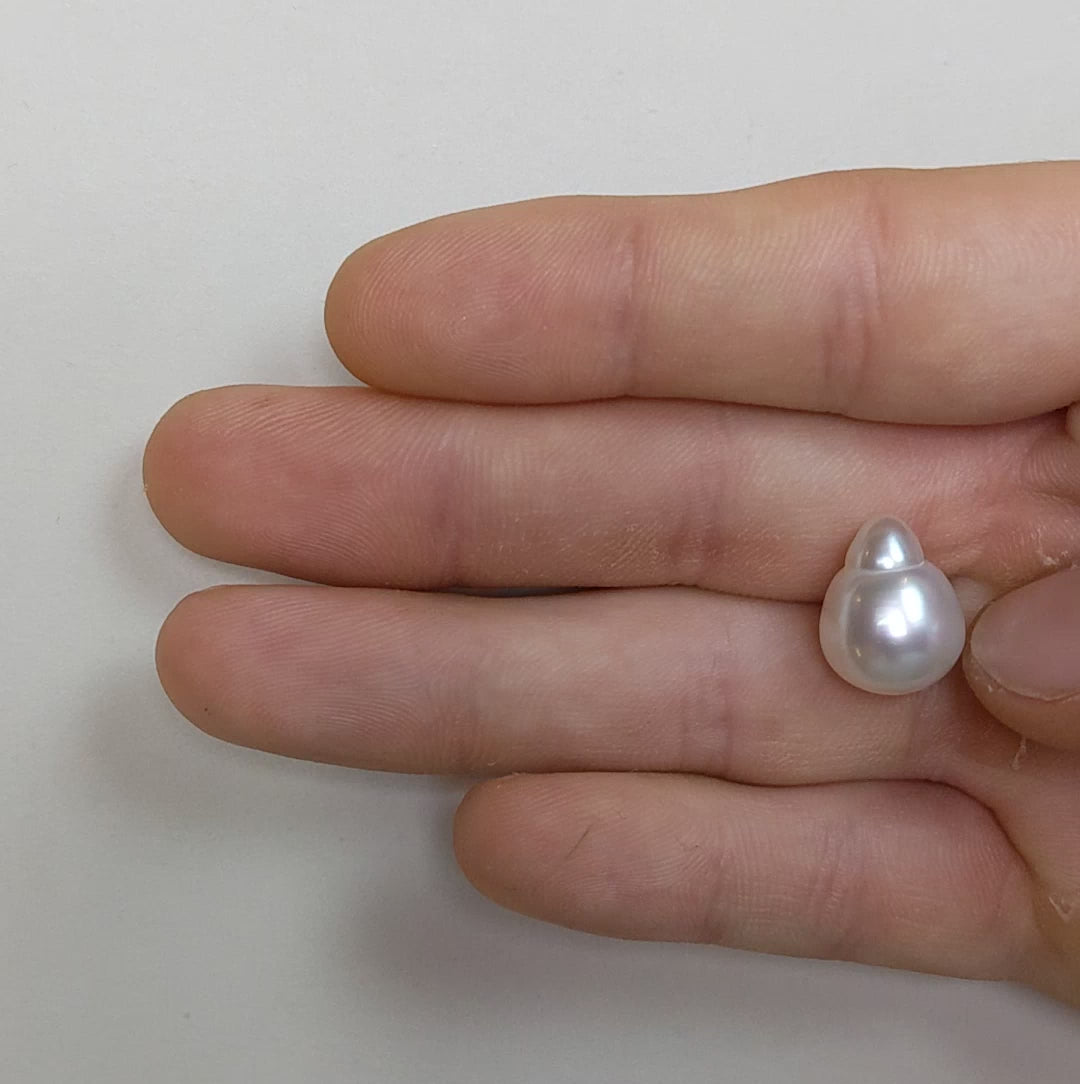 Single Topped Drop 12 mm pearl, Flawless Complexion, AAA/AA Lustre, Wh ...