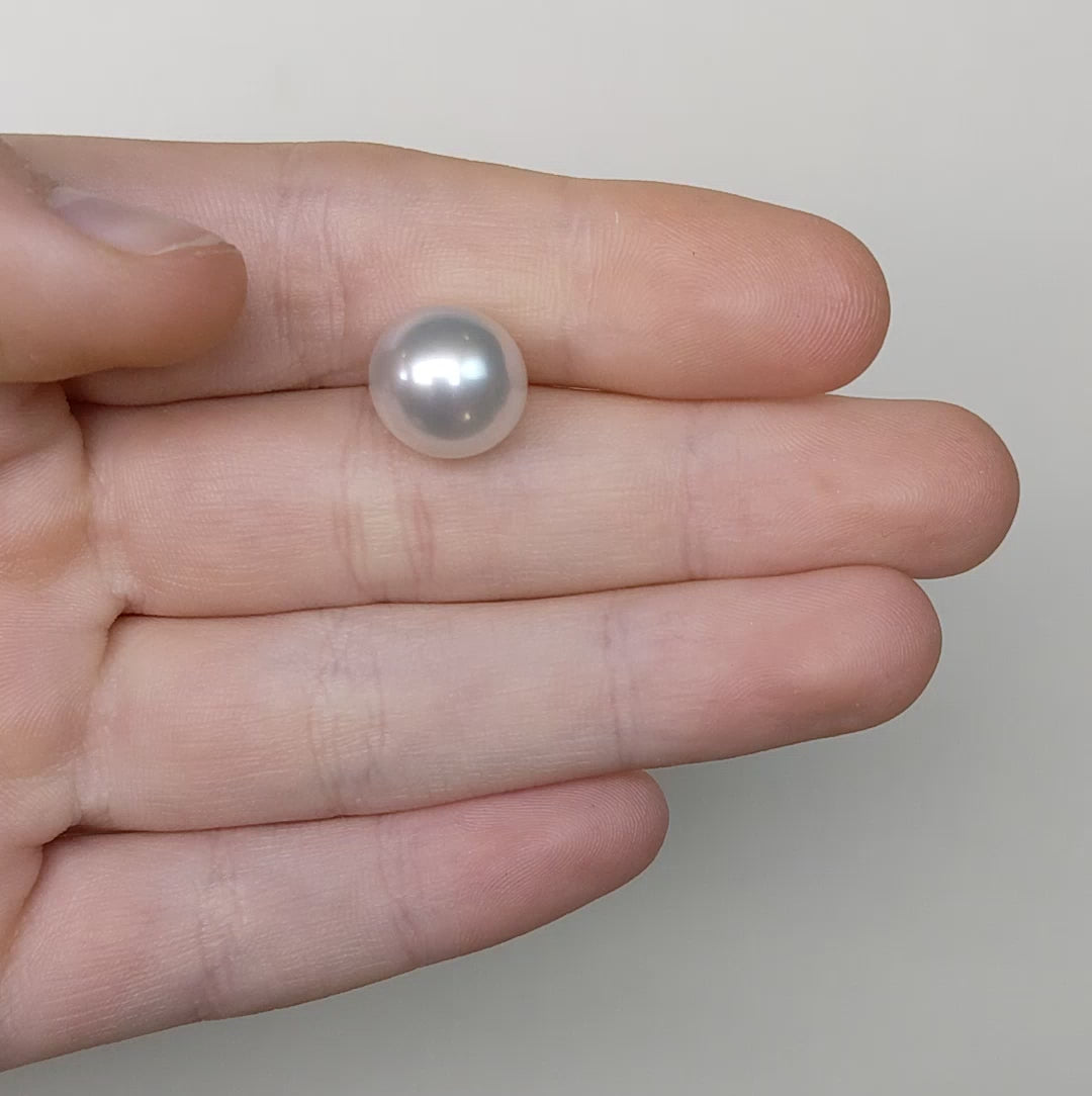 Single Button 11 mm pearl, Flawless Complexion, AA Lustre, Silver ...